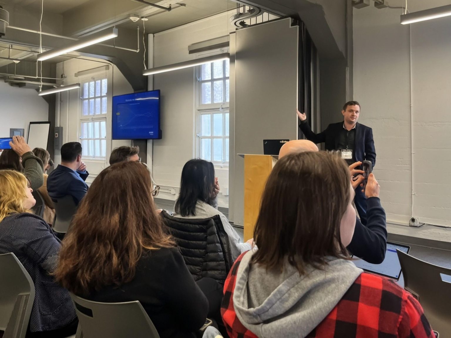 GEO Is Just Like SEO — Except When It Isn't - SmartSites